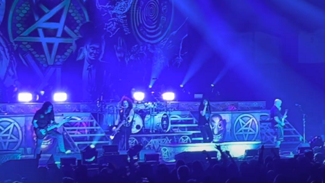 ANTHRAX Plays First Show With Temporary Replacement Drummer DEREK RODDY ...